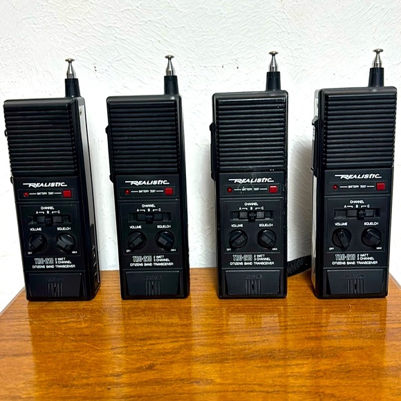 realistic walkie talkies | Other | Realistic Walkie Talkie Trc28 | Poshmark